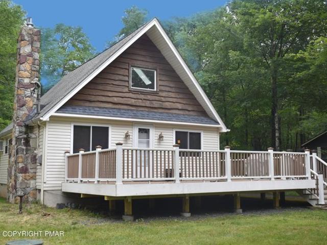 173 Tepee Dr, Pocono Lake, PA 18347