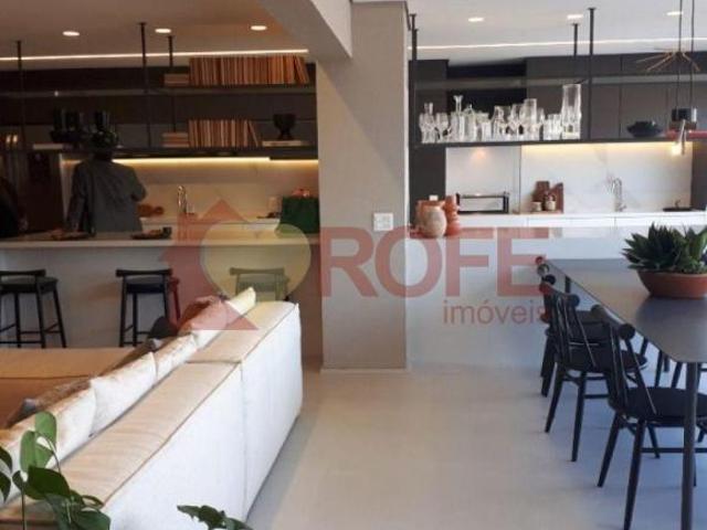 173m² úteis, varanda gourmet, próximo ao metrô