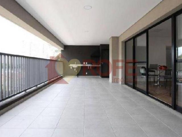 173m² 3 suítes, localização espetacular