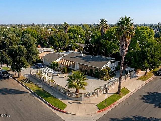 17444 Septo St, Northridge, CA 91325