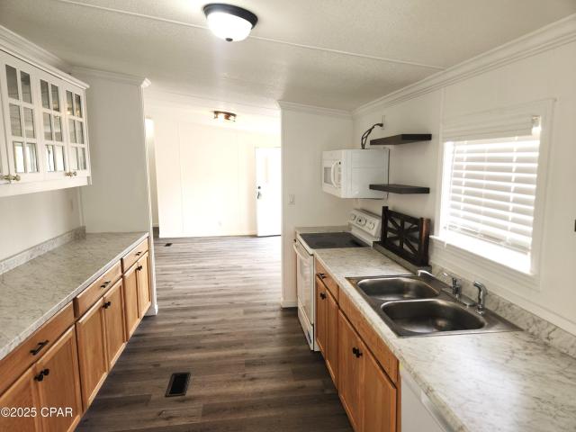 17446 Guilford Ct, Blountstown, FL 32424 | MLS #780228