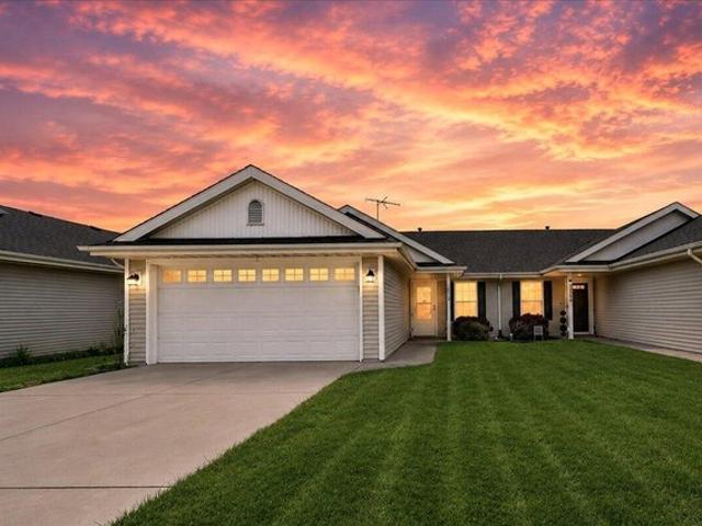 17448 Brookwood Dr, Lowell, IN 46356