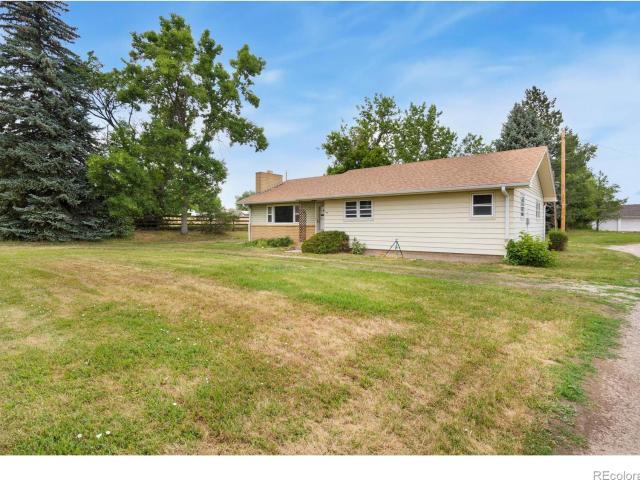1744 N Overland Trail