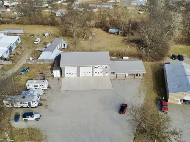 1744 Oklahoma Ave, Trenton, MO 64683 | MLS #2610 | Compass