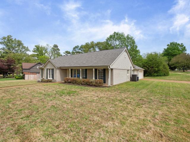 1744 bryn mawr cir