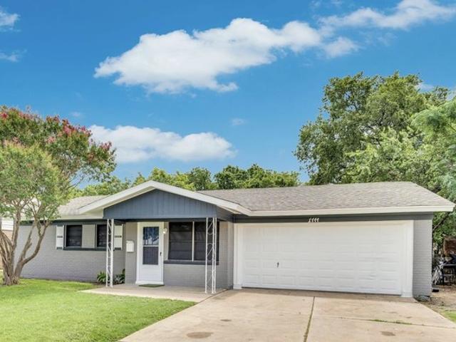 1744 Gill St, Blue Mound, TX 76131