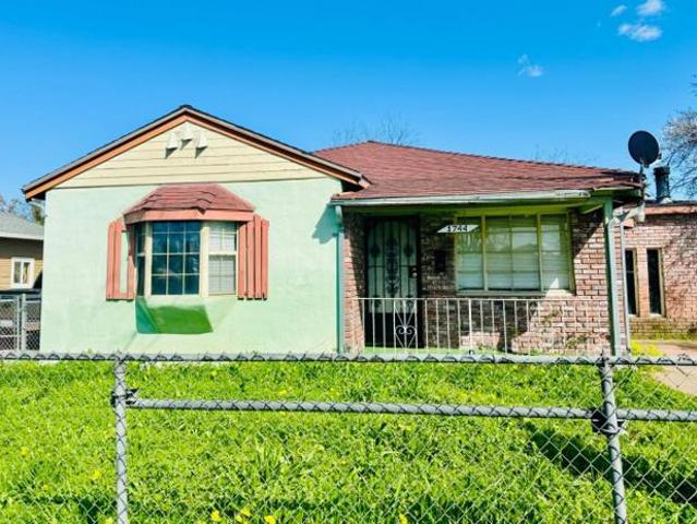 1744 S American St, Stockton, CA 95206