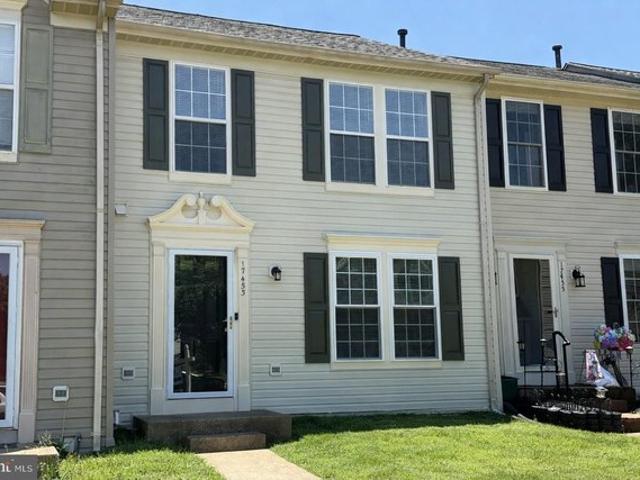 17453 Kagera Dr, Dumfries, VA 22025