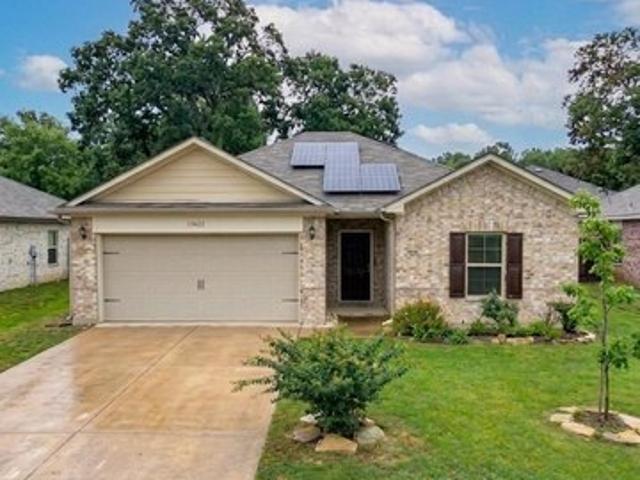 17458 Stacy St, Lindale, TX 75771