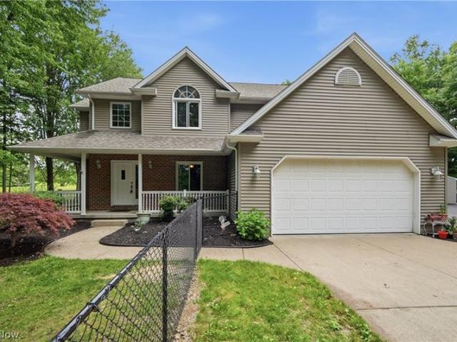 1745 N Duck Creek Rd, North Jackson, OH 44451