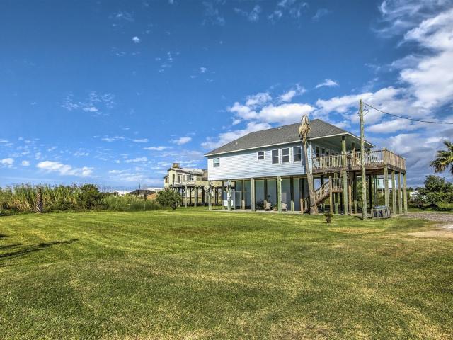 1745 Catfish Lane