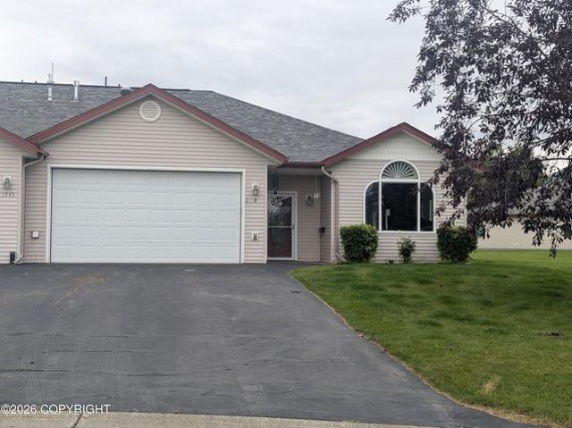 1745 S Heirloom Cir Unit B, Palmer, AK 99645