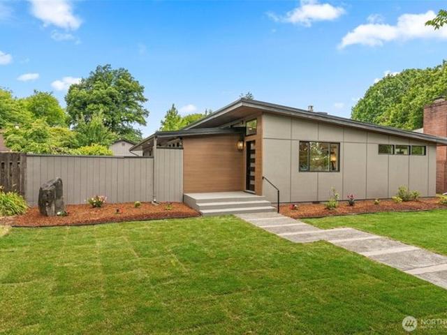 1745 23rd Ave, Longview, WA 98632