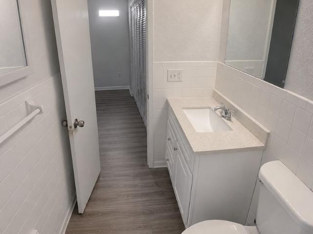 1745 4 NE 2nd Street, 1 bed, 1 full bath