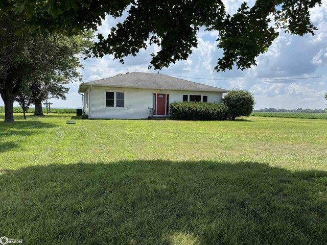 17463 th St, Wapello, IA 52653