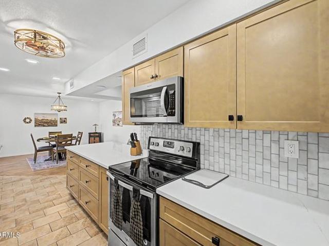 17468 N Del Webb Blvd, Sun City, AZ 85373