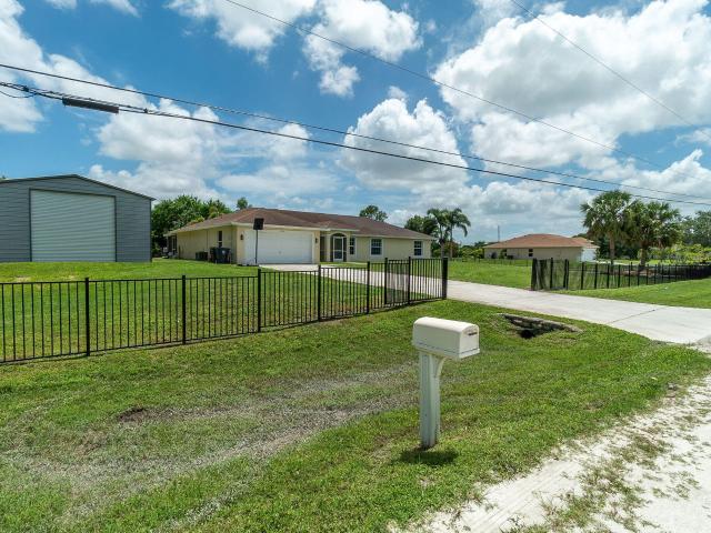 17468 N 38th Rd N, Loxahatchee, FL 33470 | MLS #B26012 | Compass