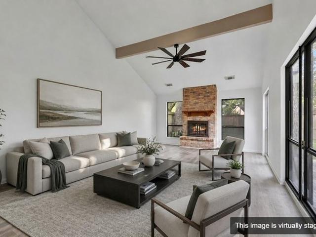 1746 Cloister Dr Apt 12, Crosby, TX 77532