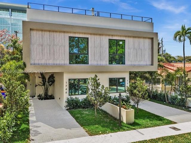 1746 SW 21st Ter Unit Left, Miami, FL 33145