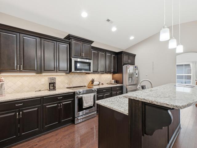 1746 Sedgefield Dr, Ooltewah, TN 37363 | MLS #1531