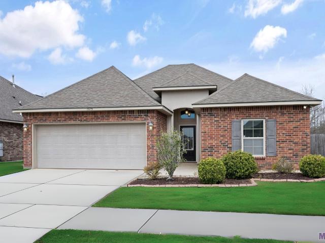 17475 Waterloo Dr, Baton Rouge, LA 70817 | MLS #BR2026003 | Compass