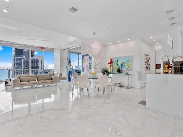 17475 Collins Ave Unit 2502, Sunny Isles Beach, FL 33160