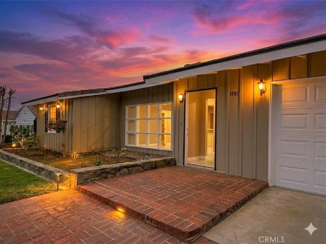 1747 Oakwood Ave, Arcadia, CA 91006 | MLS #AR26071 | Compass