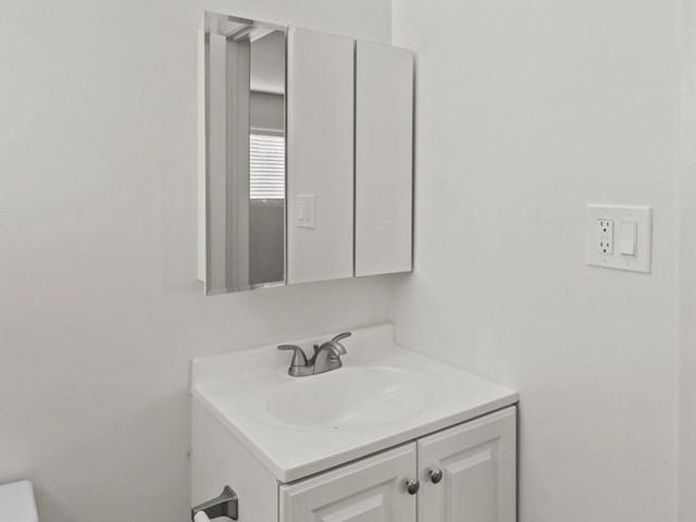 1747 Franklin Street, 2 Bedroom Apartment for Rent at 1747 Franklin St, Santa Monica, CA 90404 Pico