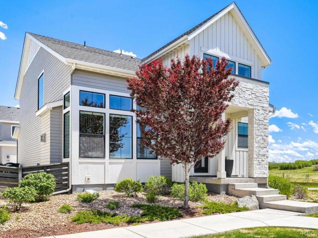 1747 Stable View Drive