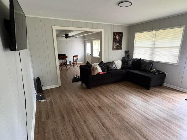 1747 Shady Lane Drive