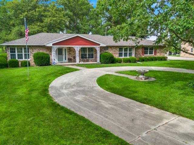 1747 th St, Red Oak, IA 51566