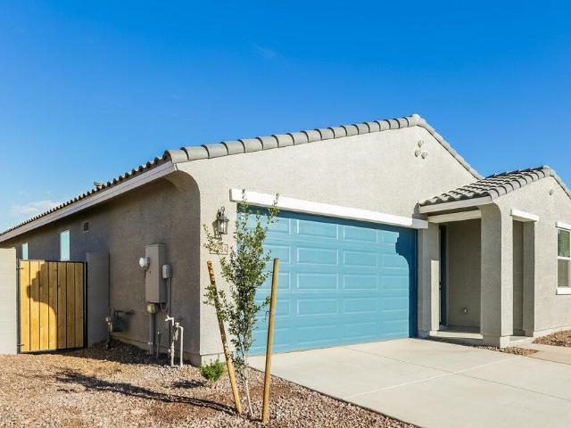 17484 W Sunnyslope Lane