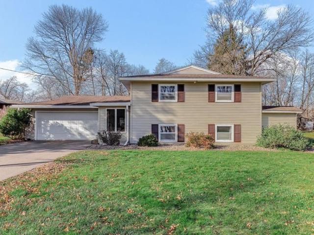 1748 Margaret St, New Richmond, WI 54017