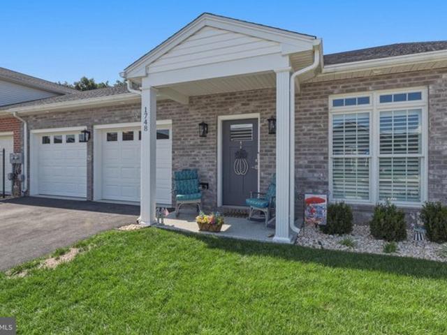1748 Meridian Dr, Hagerstown, MD 21742