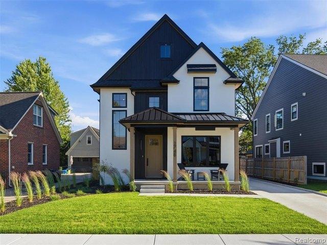1748 Banbury St, Birmingham, MI 48009