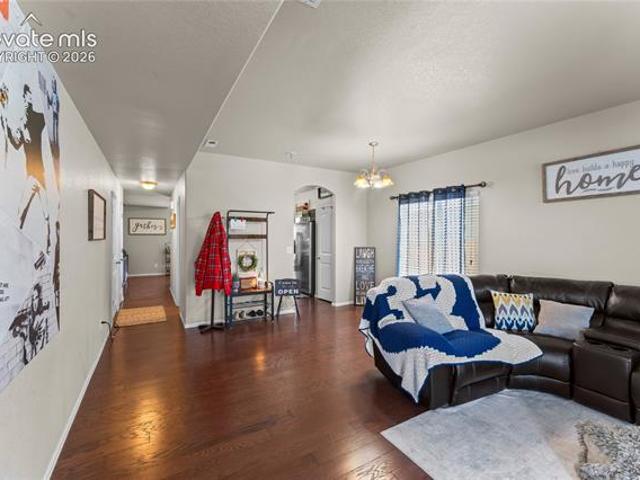 1748 Killdeer Court