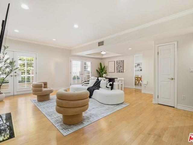 1748 Stoner Ave Apt 1, Los Angeles, CA 90025