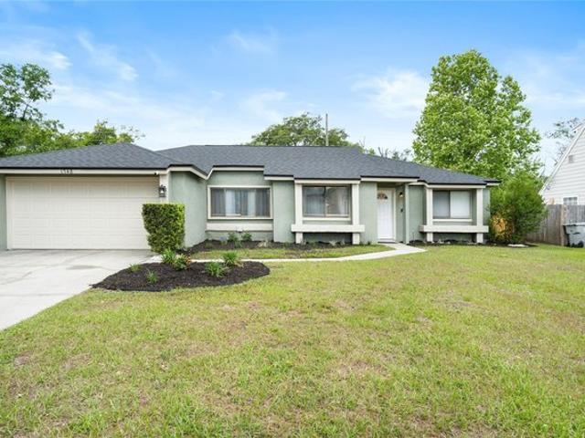 1748 Sun Ridge Dr, Apopka, FL 32703