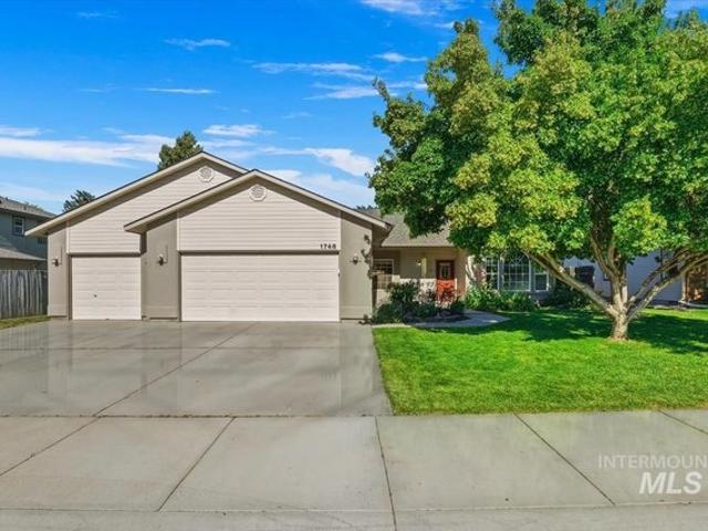 1748 S Goldsmith Ave, Meridian, ID 83642