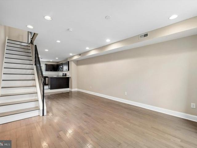 1748 S Mole St, Philadelphia, PA 19145
