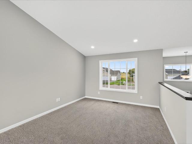 1748 Squirrel Way