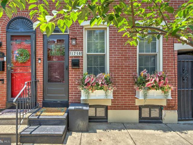 1748 Tulip Street