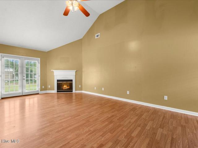 1748 Tamarind Way