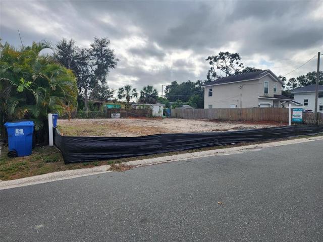 1748 31st Ave N, St. Petersburg, FL 33713 | MLS #TB8443 | Compass