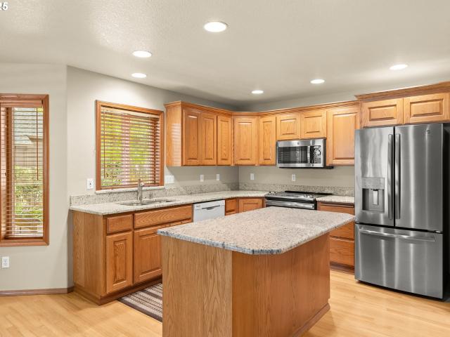 17490 sw stellar dr