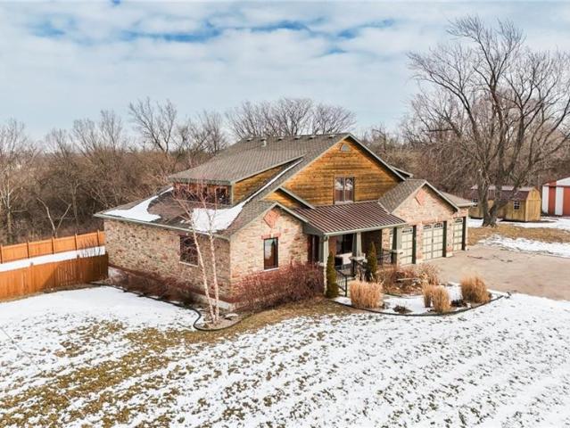 17492 Evans Rd, Tonganoxie, KS 66086 | MLS #2600