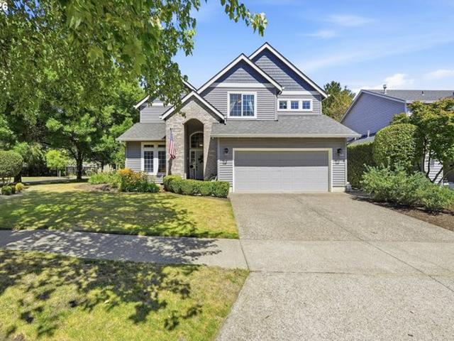 17499 SW Kinglet Dr, Sherwood, OR 97140