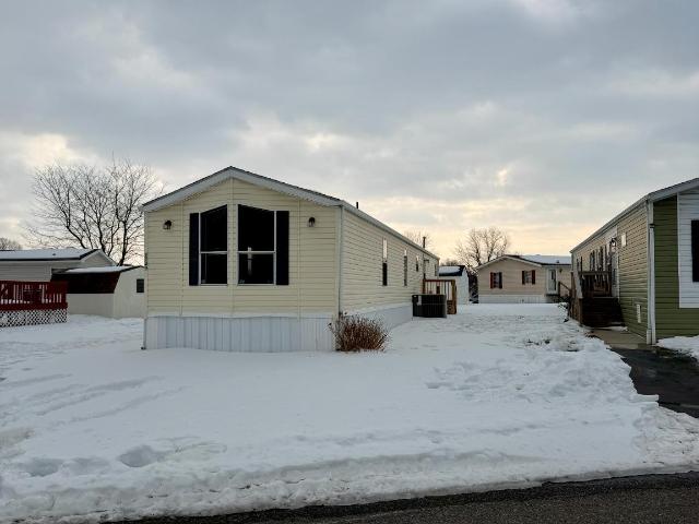 1749 Barbara Cir, Bear, DE 19701 | MLS #DENC2097 | Compass