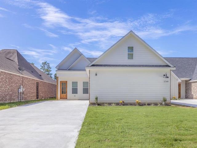 1749 Pelican Dr, Westlake, LA 70669 | MLS #SWL26001 | Compass