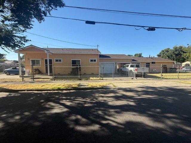 1749 S American St, Stockton, CA 95206
